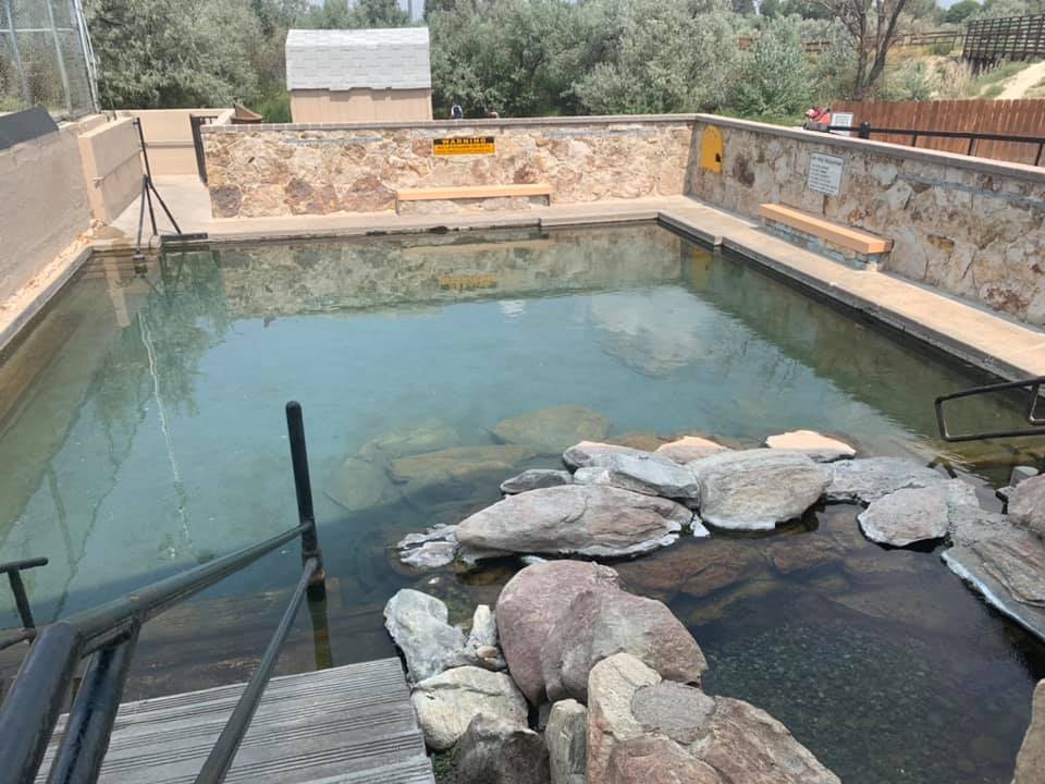 Best Hot Springs Near Yellowstone | Visit USA Parks